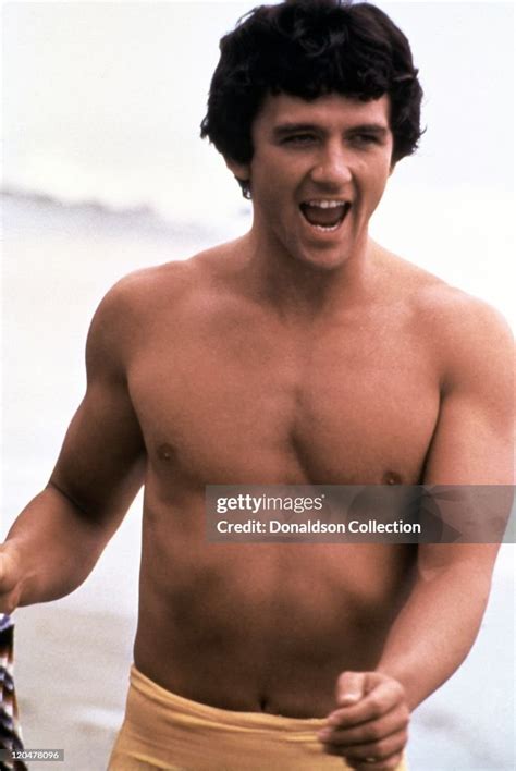 Actor Patrick Duffy Runs On The Beach In 1986 In Los Angeles News Photo Getty Images