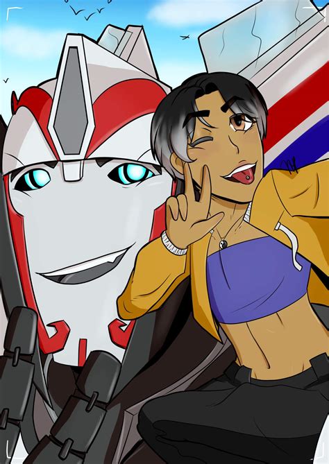 Autobot Selfie Transformers Prime Amino
