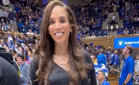 Cece Boozer Breaks The Internet With Courtside Twirl During Duke Unc