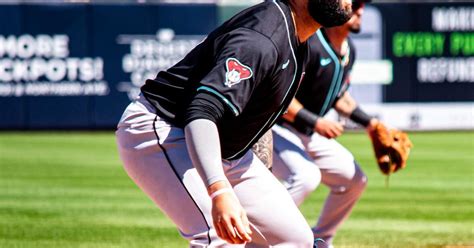 Marlins Acquire Infielder Emmanuel Rivera From Diamondbacks For Cash Sports