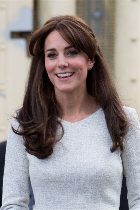 Celebrity Hairstyles Celebrities With Bangs Bangs Hairstyles Teen