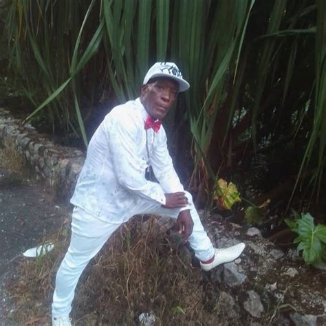 Lawrence Johnson Lawrencejohnson452 • Threads Say More