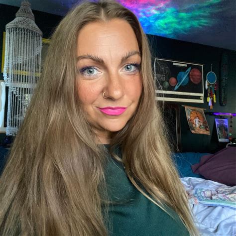 Twyla Joness Instagram Twitter And Facebook On Idcrawl