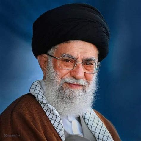 امام سید علی خامنہ ای
