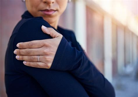 Premium Photo Shoulder Injury And Fitness Person Massage Bruise