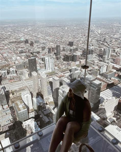 Best 13 See The View From The Willis Tower Skydeck Artofit