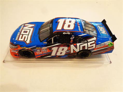 Kyle Busch 18 Nos Energy Drink Toyota Camry 124 Lionel Nascar