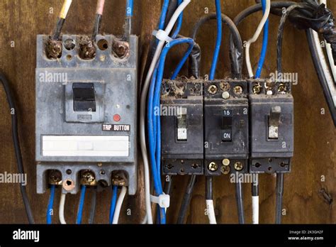 Old Circuit Breaker Dangerous By Dust On Wire Connector May Be Leaking