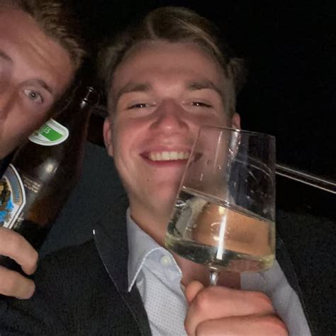 Paul Neumann🌐 Paulneumann • Threads Say More