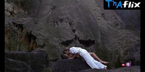 Eva Cobo Breasts Scene In Femmes Tnaflix Com