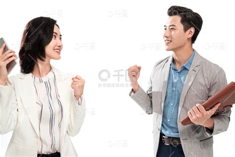 白领高清图片 年轻商务人士欢呼庆祝 人像图片免费下载格式5472像素编号67006611 千图网