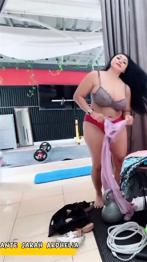 Marlboroqueensex Sarah Ardhelia Bikini V