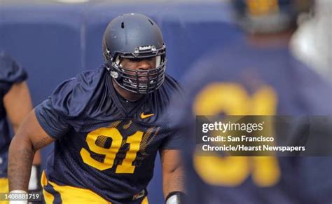 81 Deandre Coleman Photos And High Res Pictures Getty Images