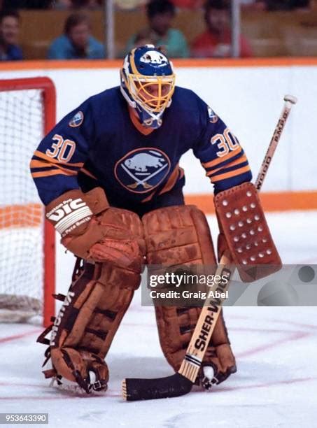 Tom Barasso Photos And Premium High Res Pictures Getty Images