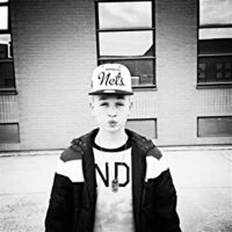 Stream Riccardo Varetti Music Listen To Songs Albums Playlists For