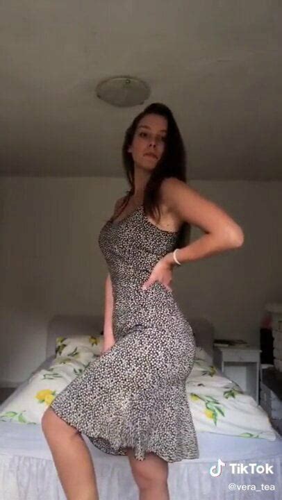 U Kom Izdanju Bi Je Jebali Free Brutal Sex Hd Porn C Xhamster