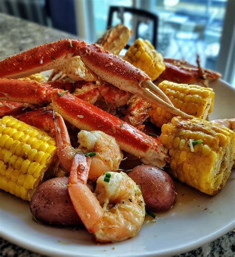 Seafood Boil With Crab Legs And Shrimp 7 Flavorful Secrets Vihaad