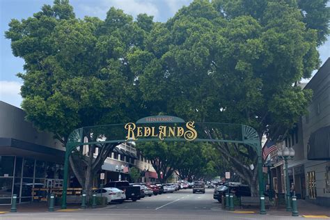 Historic Downtown Redlands Redlands Historic District Redlands Ca