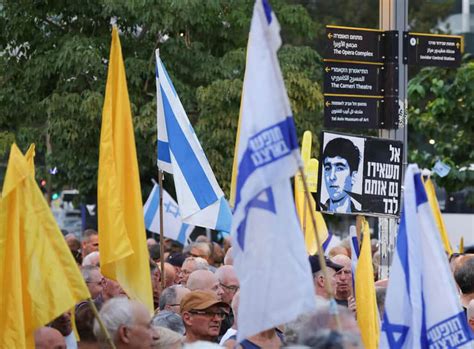 תמי ארד במחאת הטייסים אף אחד לא האמין ששבוי חי יכול פשוט להיעלם מהעולם