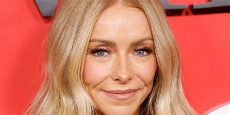 Kelly Ripa Saw A Decrease In Wrinkles” With This 20 Firming Cream
