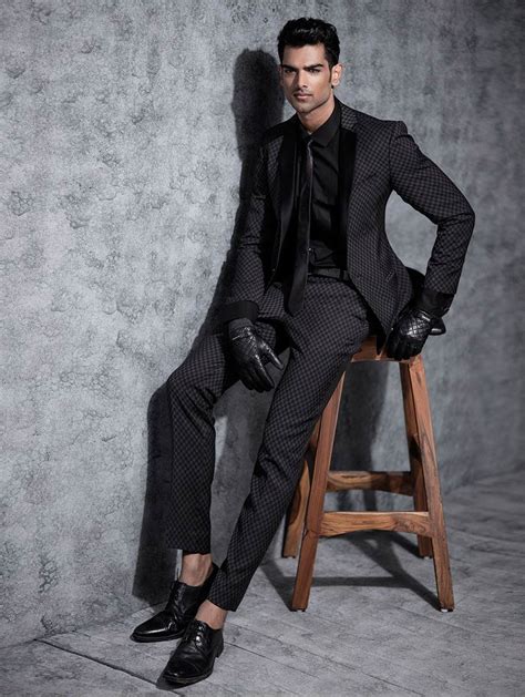 Indoor Portfolio Pictures ~ Arshvir Singh Gill