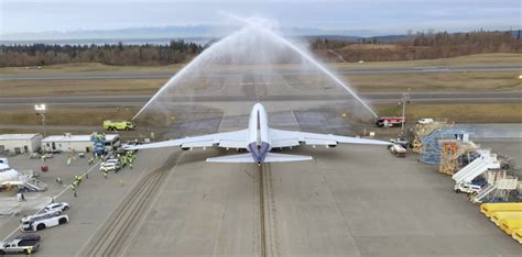 Watch Final 747 Departs Boeing Live And Lets Fly