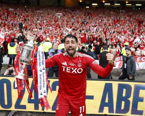 Palestine Striker Oday Dabbagh Wins Scottish Cup With Aberdeen