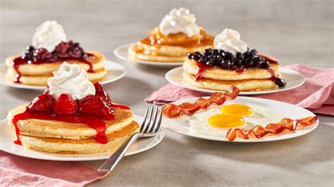 Ihop Rooty Tooty Fresh N Fruity Combo Is Back