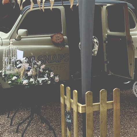 Taxisnaps Taxi Photobooth Hire