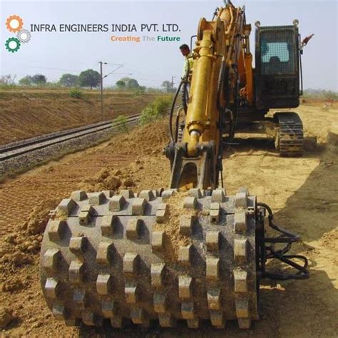 Sheep Pad Foot Slope Compactor Capacity 2 Tons 50 Tons Class At ₹ 1000000 Unit In Chennai