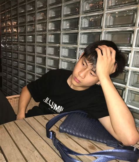 Win Ynny On Instagram Look Alive Gmmtv Actors Crazy Funny