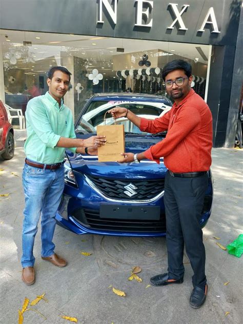 Pioneer Associate Gallery