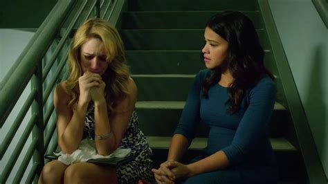 Jane And Petra Jane The Virgin Wiki Fandom Jane The Virgin Jane