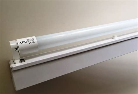 2ft Led Tube Light Fixture Clearance