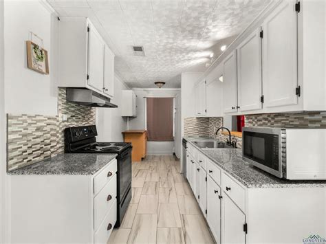 Robin Carrell Realtor Texas Real Estate Executives The Daniels Group Robin Carrell