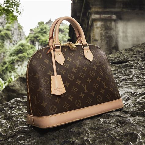 La Guía Definitiva Sobre Los Bolsos De Louis Vuitton