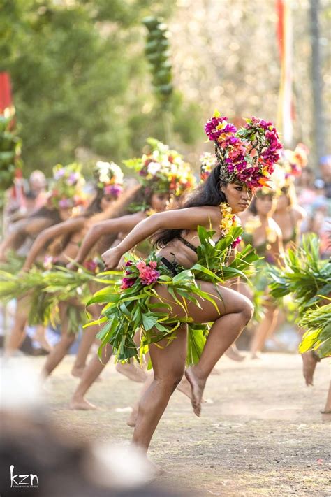 Tahiti Culture Tahitian Dance Costume Traditional Samoan Dance Hula