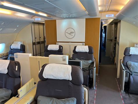 Review Lufthansa First Class Airbus A380 Muc Bos One Mile At A Time