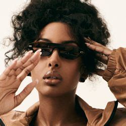 Olay Noel Model Profile Photos Latest News