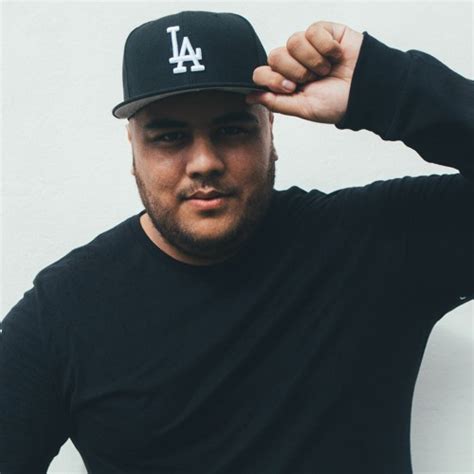 Stream Love Uipi Listen To 2020 Remix Playlist Online For Free On