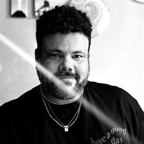 Bruno Brurondeli • Threads Say More