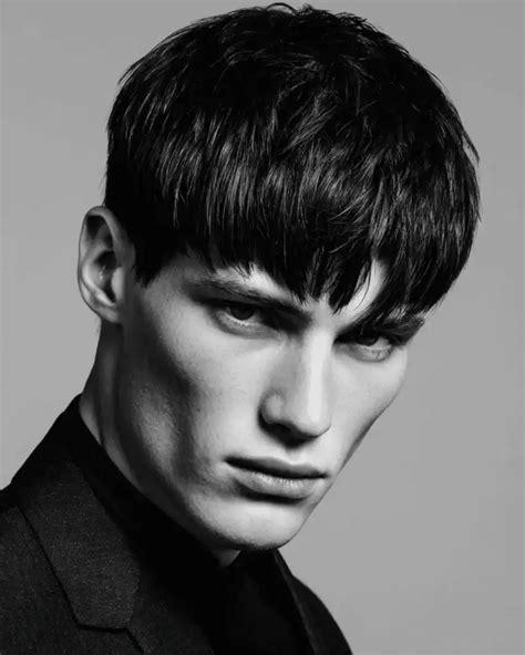 Textured Fringe Haircuts For Men That Just Work 2026