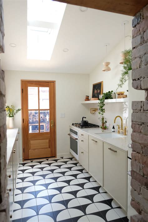 Black And White Floor Tile Kitchen White Tile With Black Grout
