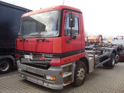 Mercedes Benz 2531 6x2 Schassi € 2 Broken Hinge Axis 1998 Chassis Truck Photo And Specs