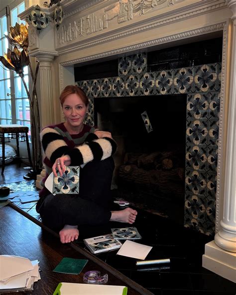 The Best Christina Hendricks Feet Pictures 🤩