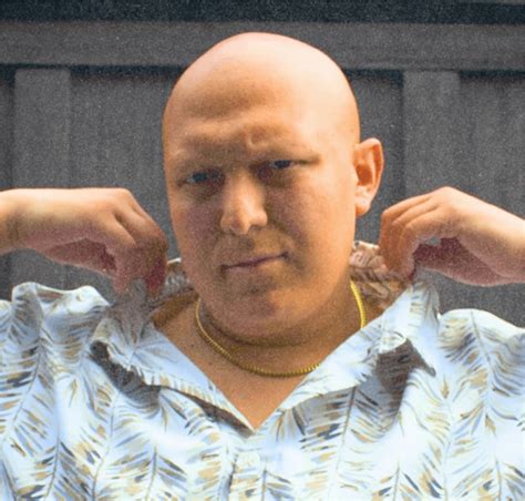 Farinas A Beachy Laid Back Vibe And Infectiously Soulful Voice Frontrunner