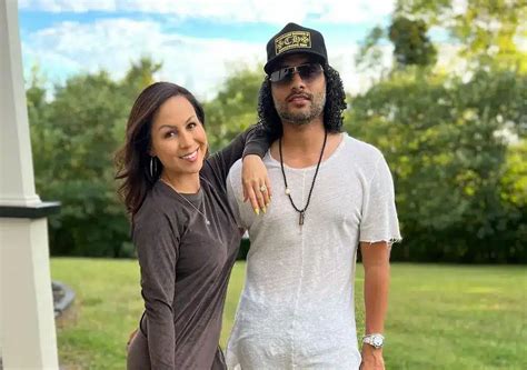 Who Is Manwell Reyes Everything About Anjelah Johnsons Husband