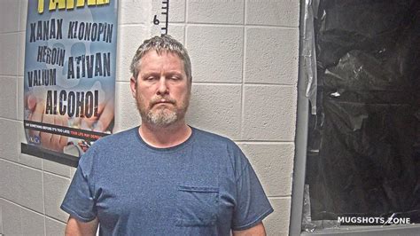 Dotson Paul Daniel 01 01 2022 Letcher County Mugshots Zone