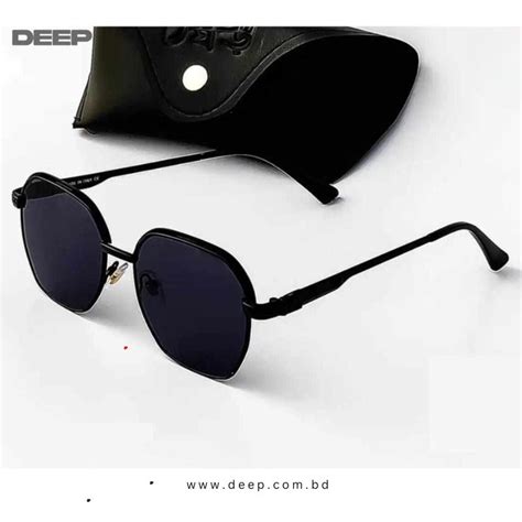 Stylish Black Sunglass For Men Metal Boddy Black Deep
