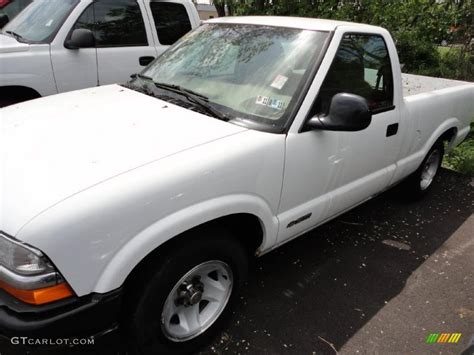 1998 Summit White Chevrolet S10 Regular Cab 49799152 Photo 4